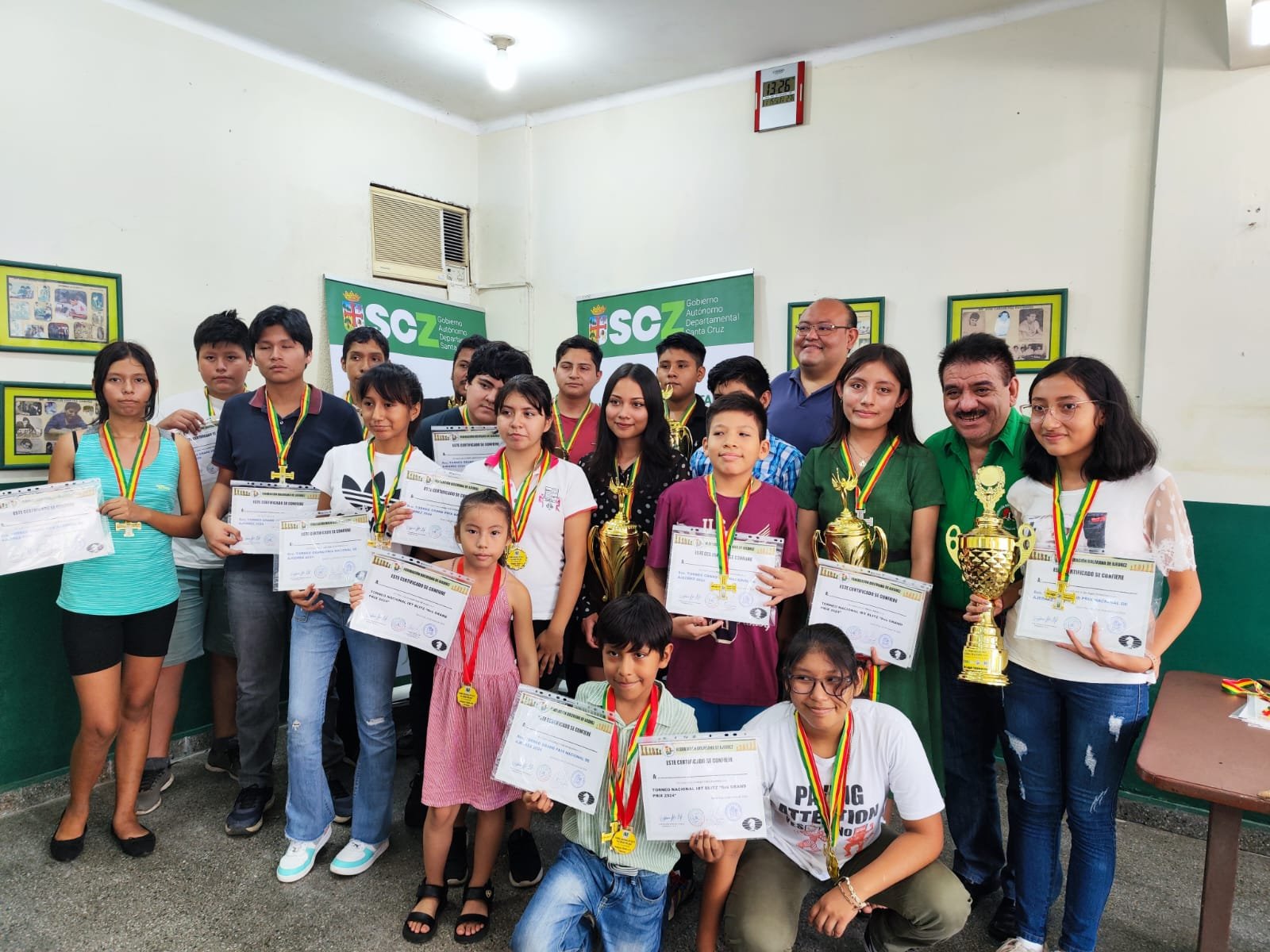 Bolaños y Gareca son los mejores del octavo Grand Prix de ajedrez ...
