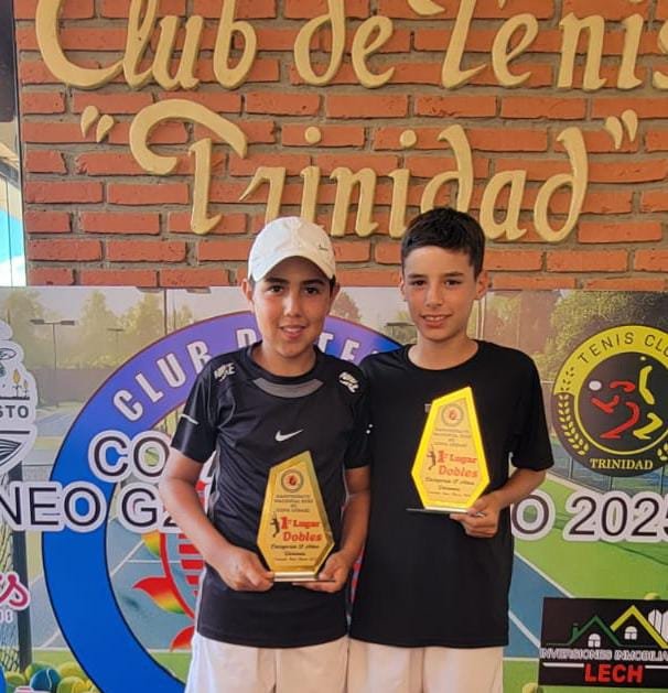 Cruceños se traen dos títulos de 12 años del Nacional G2 - PODIO.bo