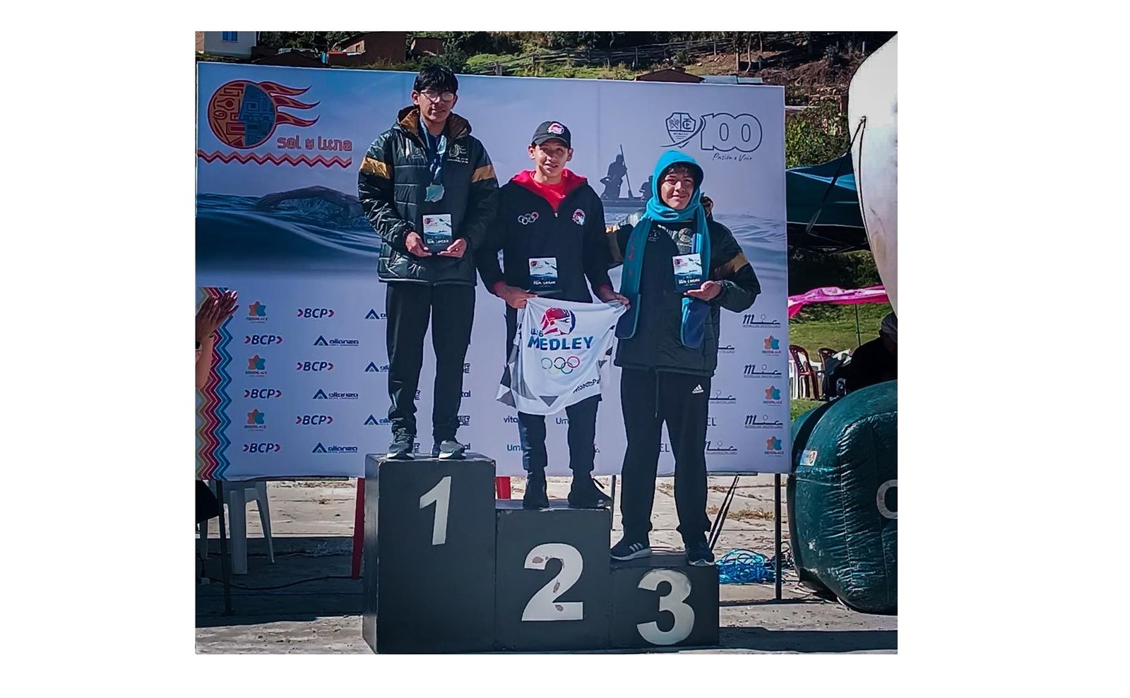 Campeones en el frío: nadadores tarijeños conquistan el cruce de la ...